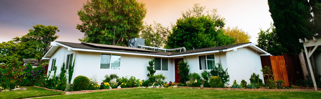 Point vs. Unison: Which is Better? | LendEDU